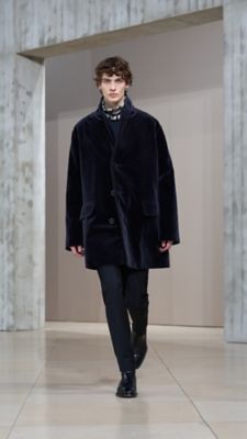 空間を形作る対角線 | Hermès - エルメス-公式サイト 空間を形作る対角線 | Hermès - エルメス-公式サイト