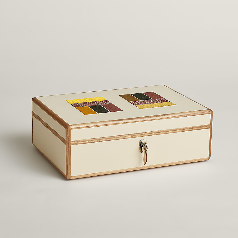 Amalthee Holi watch box, large model - Beige | Hermès Australia
