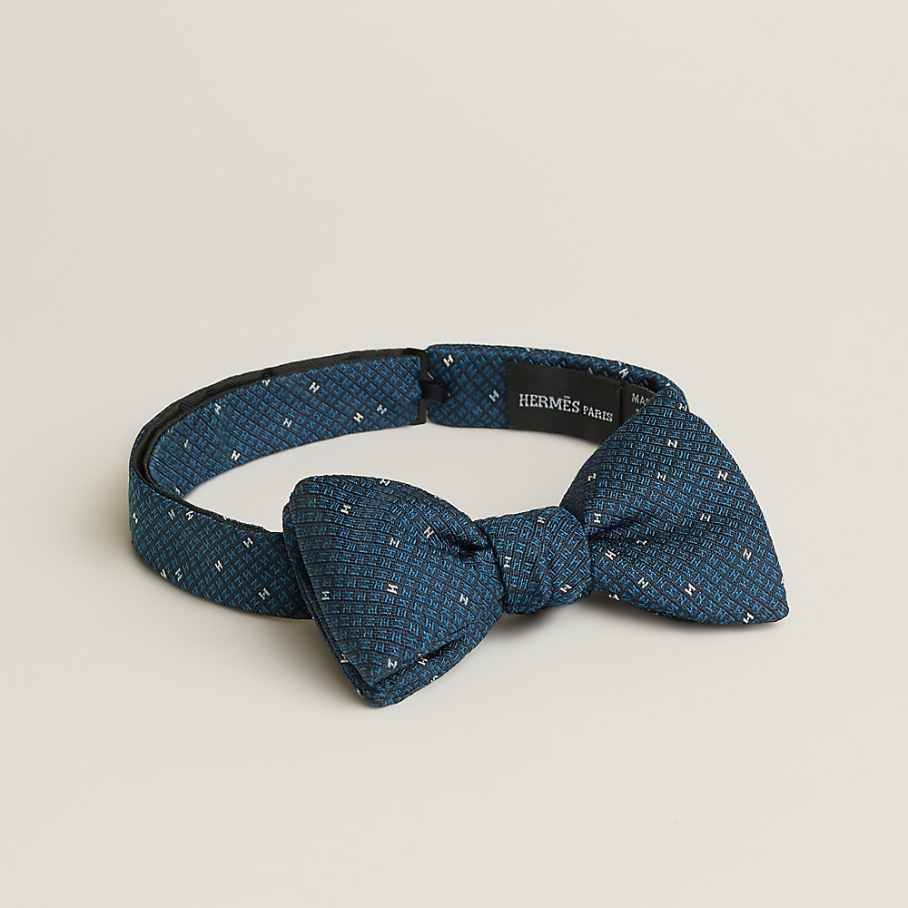 Arcade H bow tie | Hermès Canada