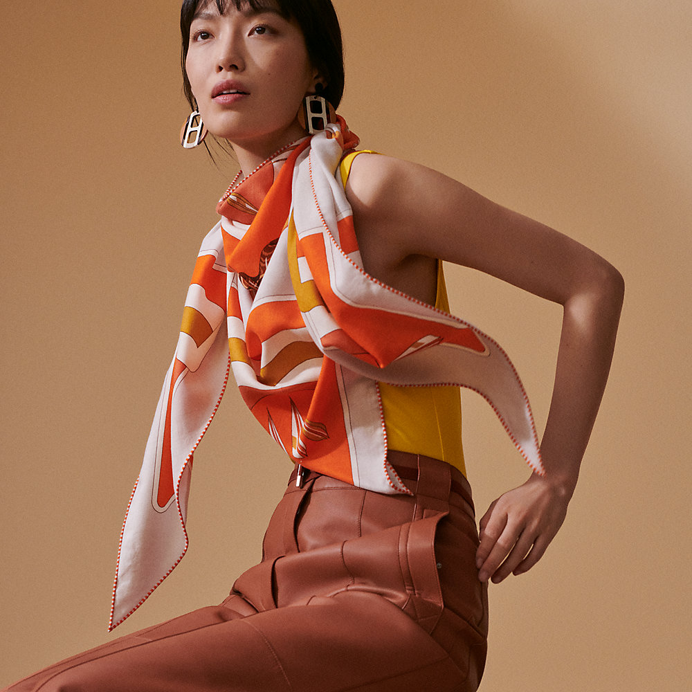 Arcs-en-Ciel giant triangle - Orange | Hermès Belgium