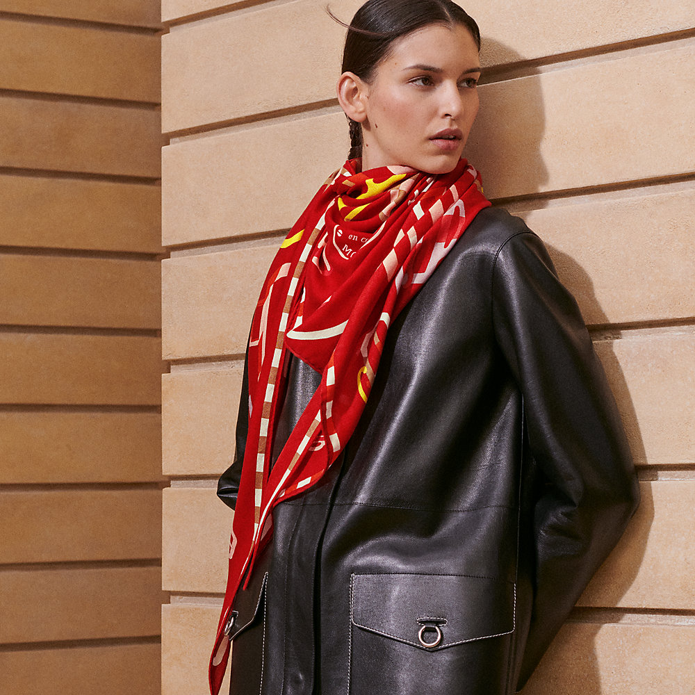 Bouclerie Moderne en Casaques giant triangle | Hermès Sweden