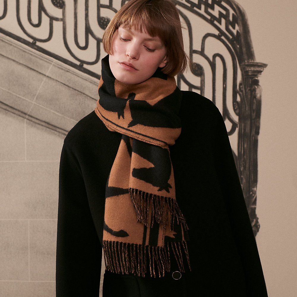 Bufanda Casaque Tête à Queue - Negro | Hermès España