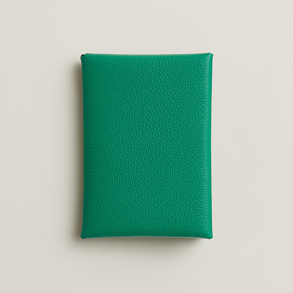 Calvi Duo Compact card holder - Green | Hermès UK