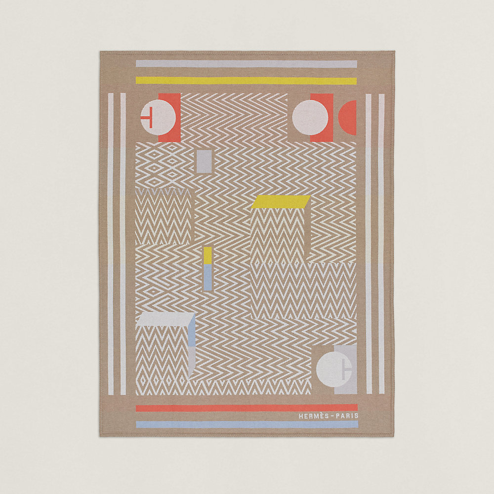 Enigmatic blanket | Hermès Singapore