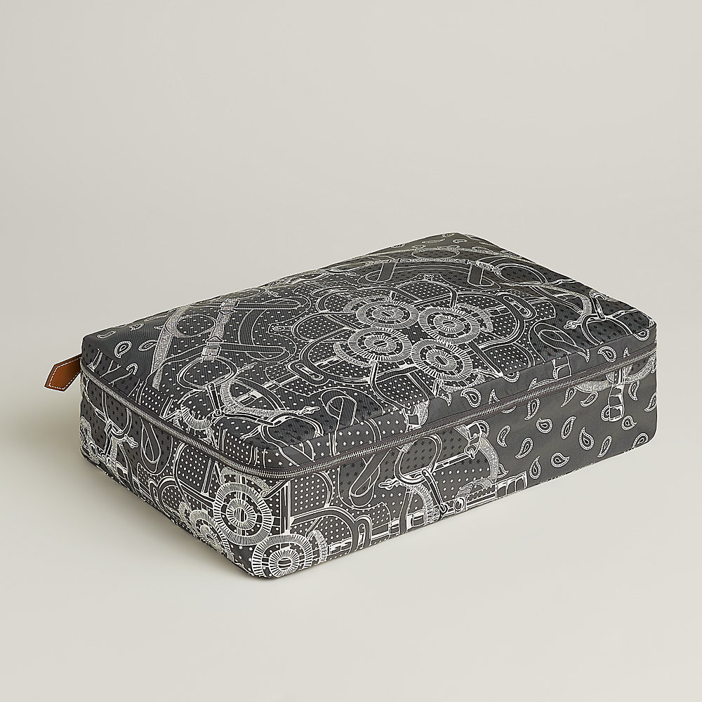 Hermès Travelsilk MM travel cube | Hermès Denmark