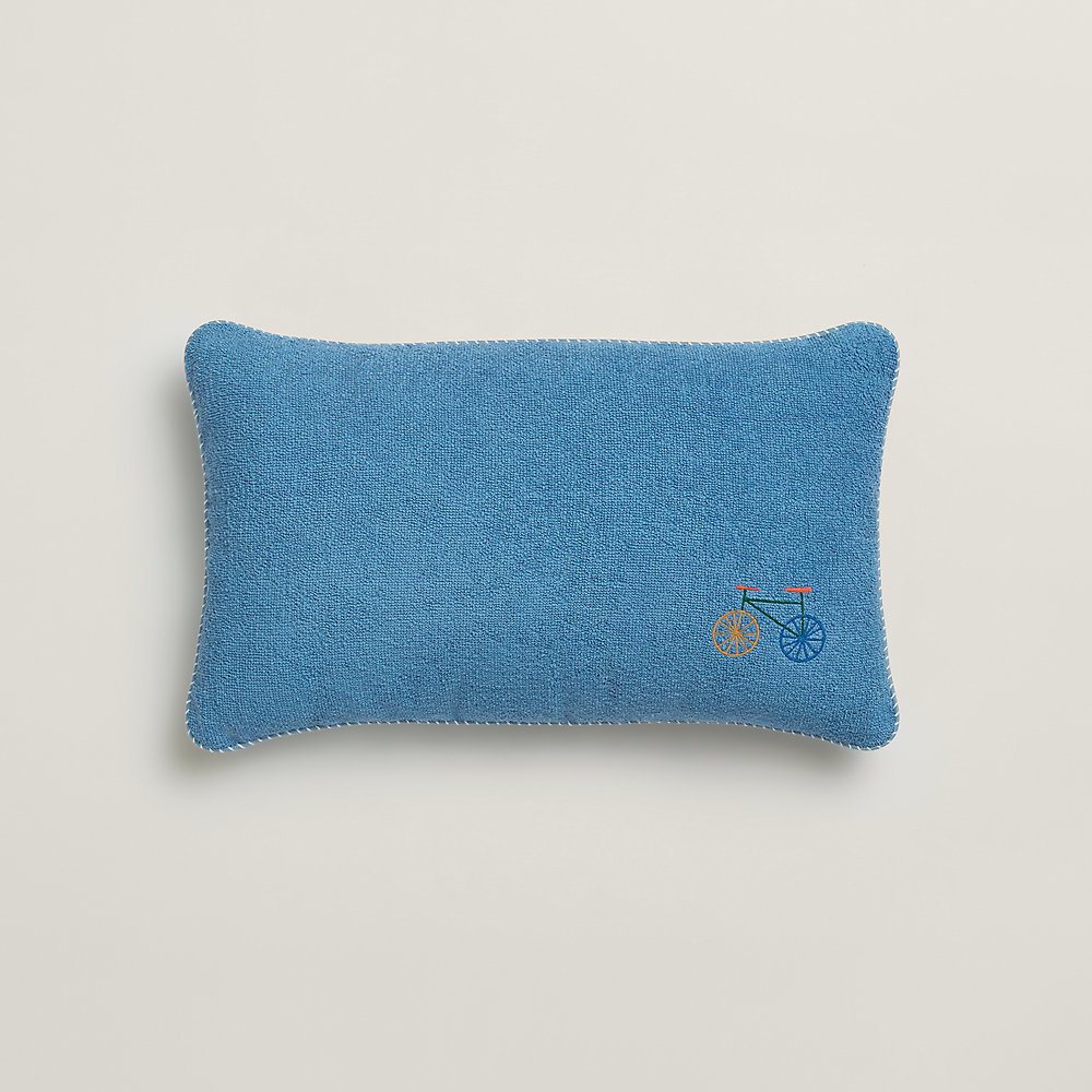 Les Cabanes beach pillow | Hermès UK