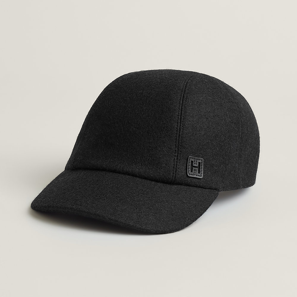 Miles H Cut cap - Black | Hermès Norway