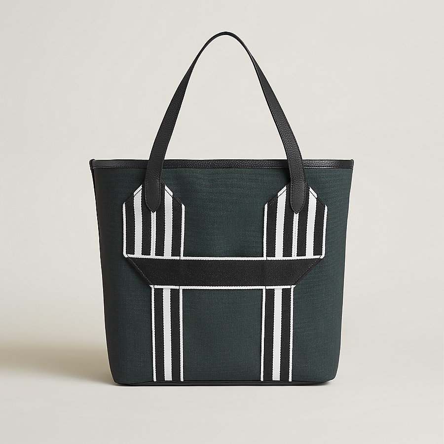 Hermes totes store