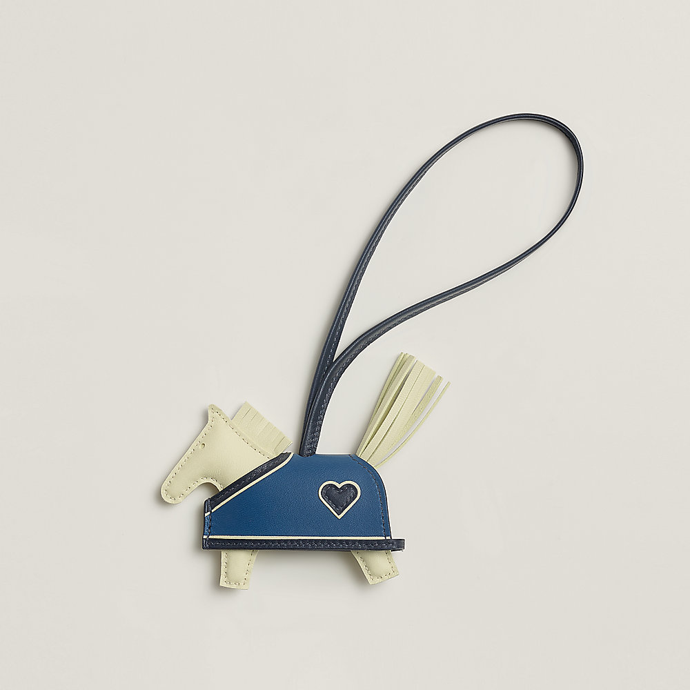 Rodeo Robeo Coeur PM charm | Hermès UK