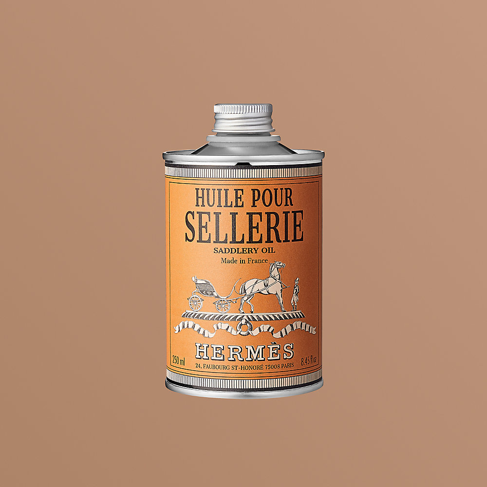 Saddle oil | Hermès UK
