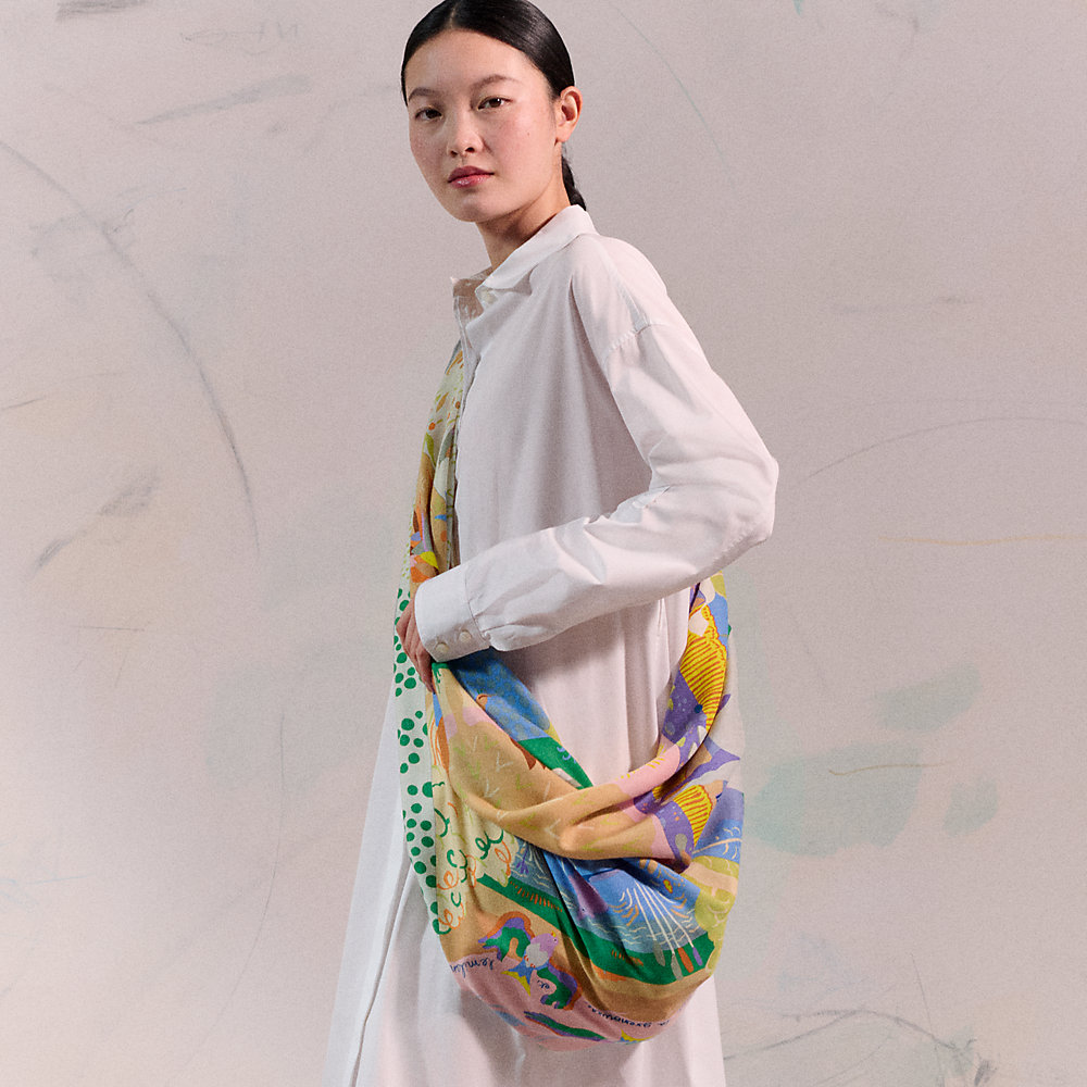 Scialle 140 Le Livre d’Esope | Hermès Italia