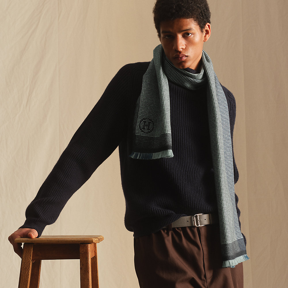 Soleil d'Hiver scarf - Blue | Hermès Czech Republic