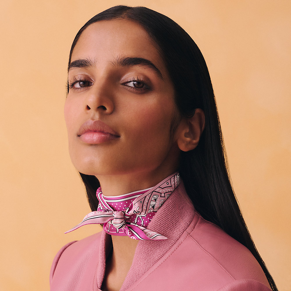 Twilly Cheval de Cœur Bandana | Hermès Belgique